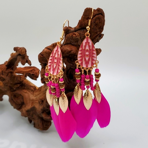 Jewelry | Fabulous Fuchsia And Gold Long Feather Statement Earrings ...